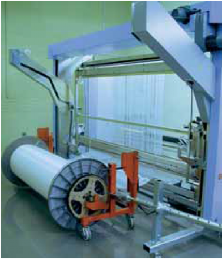 Modell 02P: Carrello di sollevamento e trasporto di subbi di ordito ...