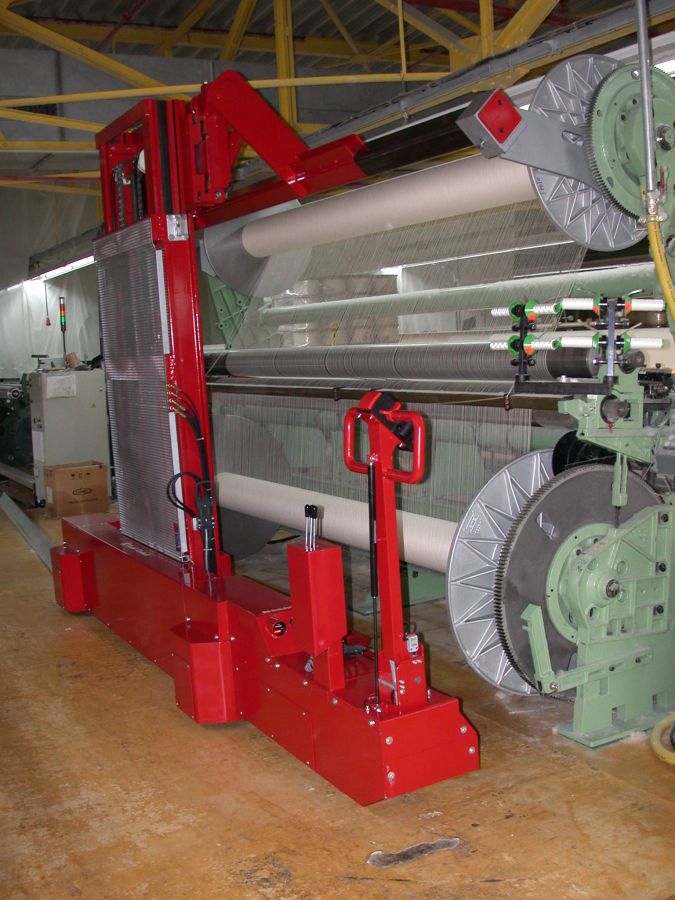 Model 04: Warp beam high-lift truck for weaving machines with upper ...
